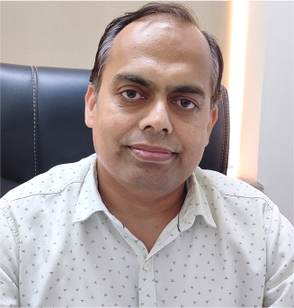 Our Expert Team - Swami Parmanand Prakritik Chikitsalaya